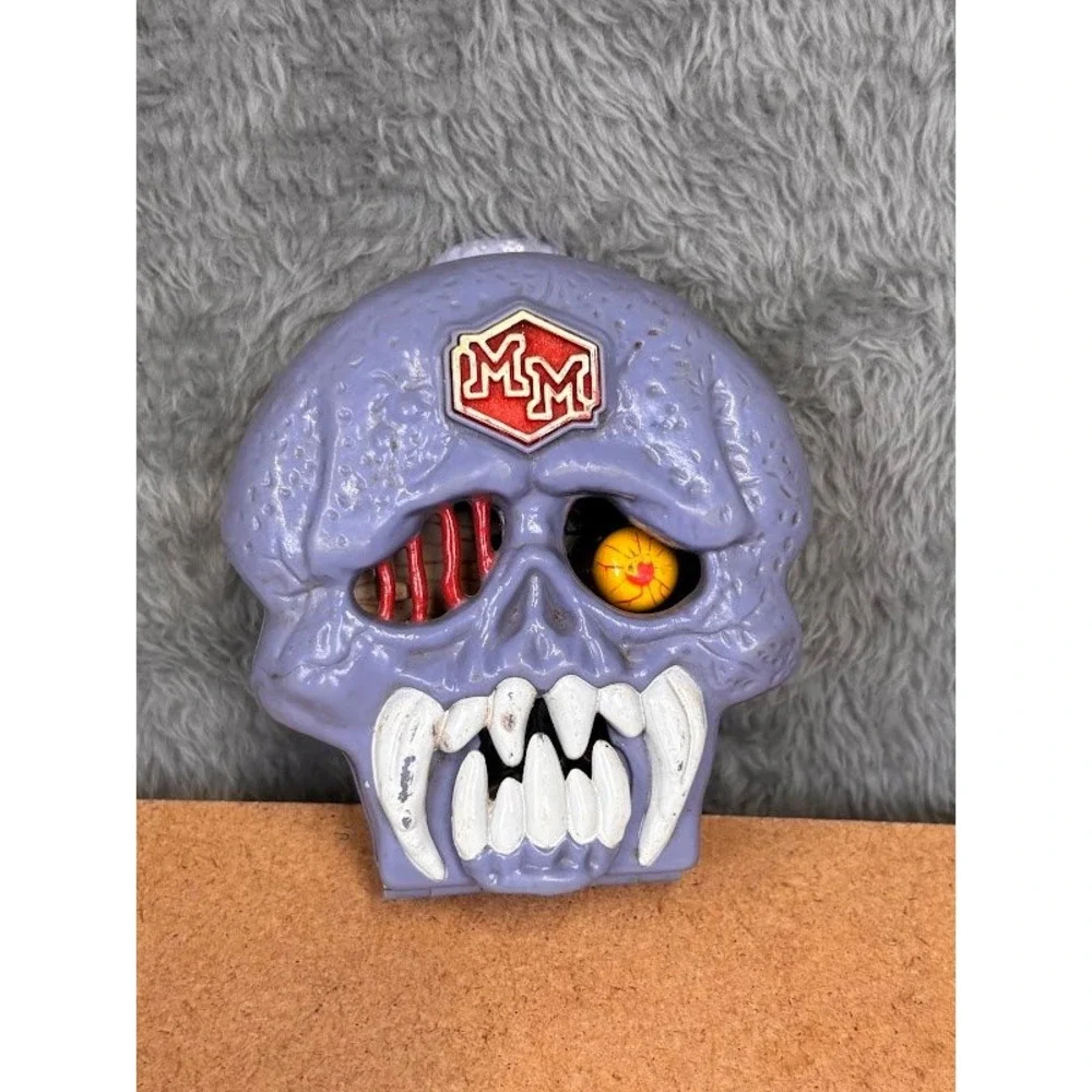 Bluebird Toys | Toys | Vintage 992 Bluebird Mighty Max Doom Zones Skull ...